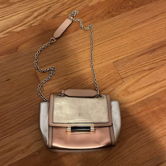 Diane Von Furstenberg | Bags | Dvf Diane Von Furstenburg Crossbody ...